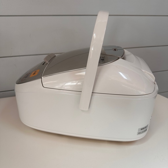Panasonic | Kitchen | Panasonic Rice Cake Bun Soup Cooker Srfd6 5 Cup ...
